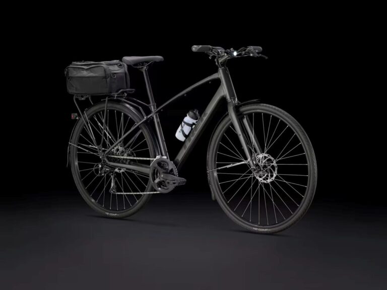 2026年モデル TREK FX1 エントリークロスバイク 新色＆値下げとなって登場！ | オンザロード